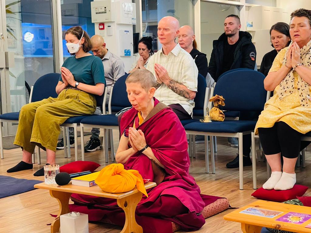 Honoring the Spiritual Guide around the world - Kadampa Buddhism