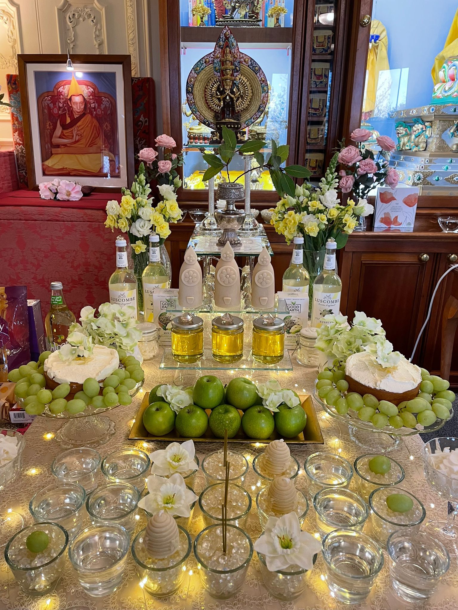 Celebrating enlightenment around the world - Kadampa Buddhism