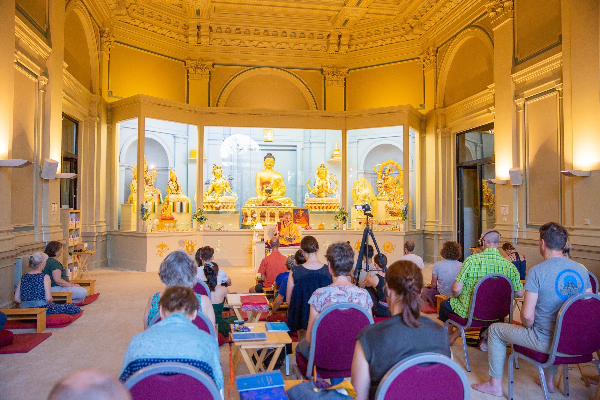 The Clear Light of Happiness - Kadampa Buddhism