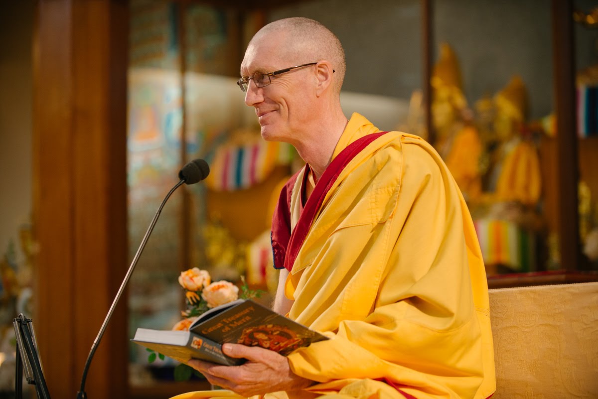 Introduction Week 2 - Gen-la Kelsang Khyenrab - Kadampa-Buddhismus Introduction Week 2 - Gen-la Kelsang Khyenrab - Kadampa-Buddhismus