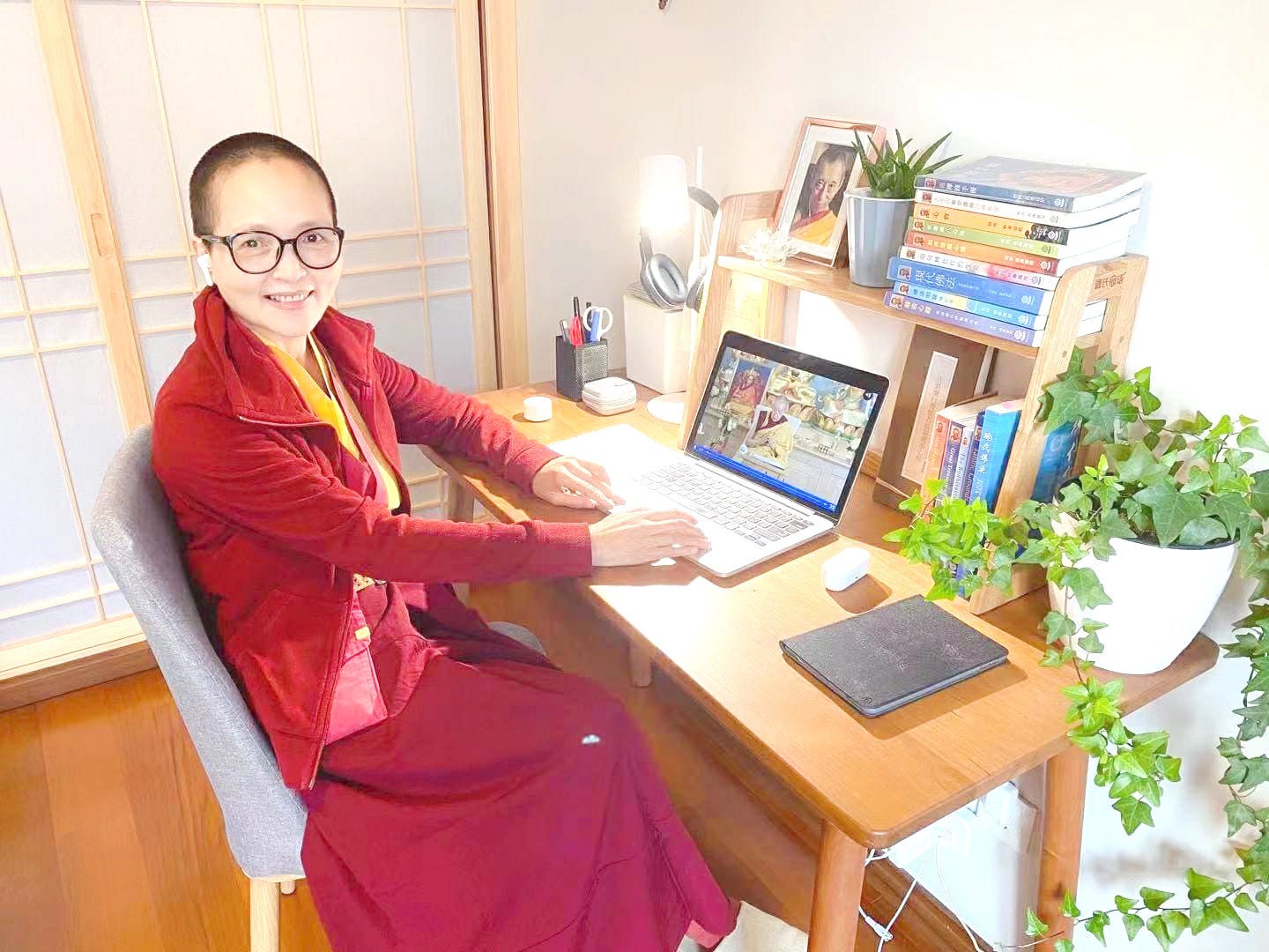 The Joyful Path of Compassion - Kadampa Buddhism