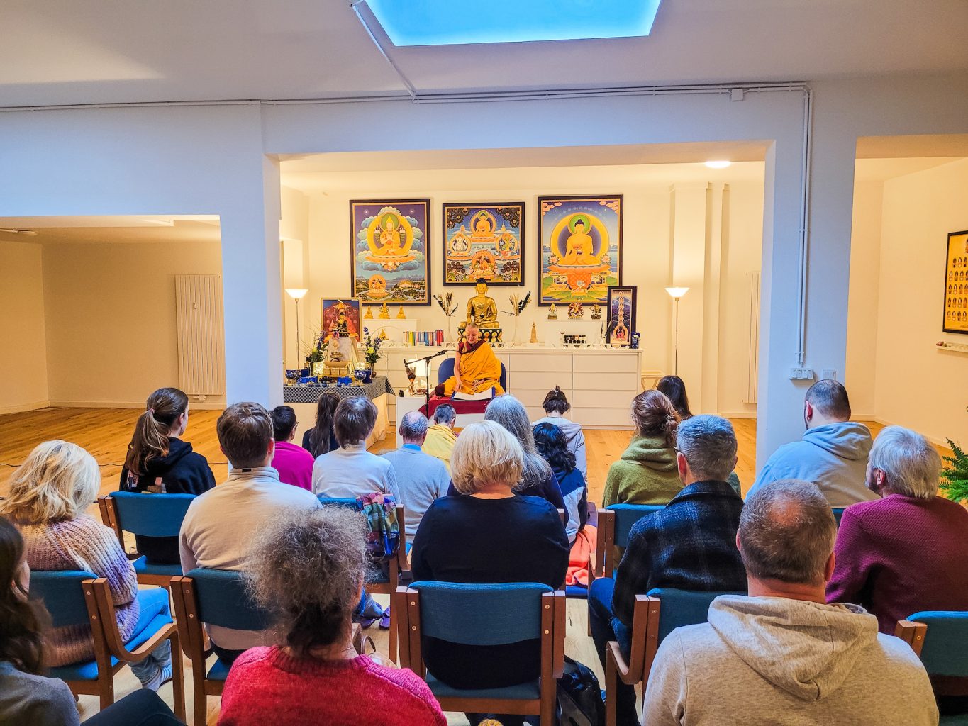 The rain of blessings continues around the world - Kadampa Buddhism