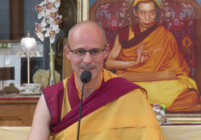 Talking about the Dharma Protector - Kadampa Buddhism